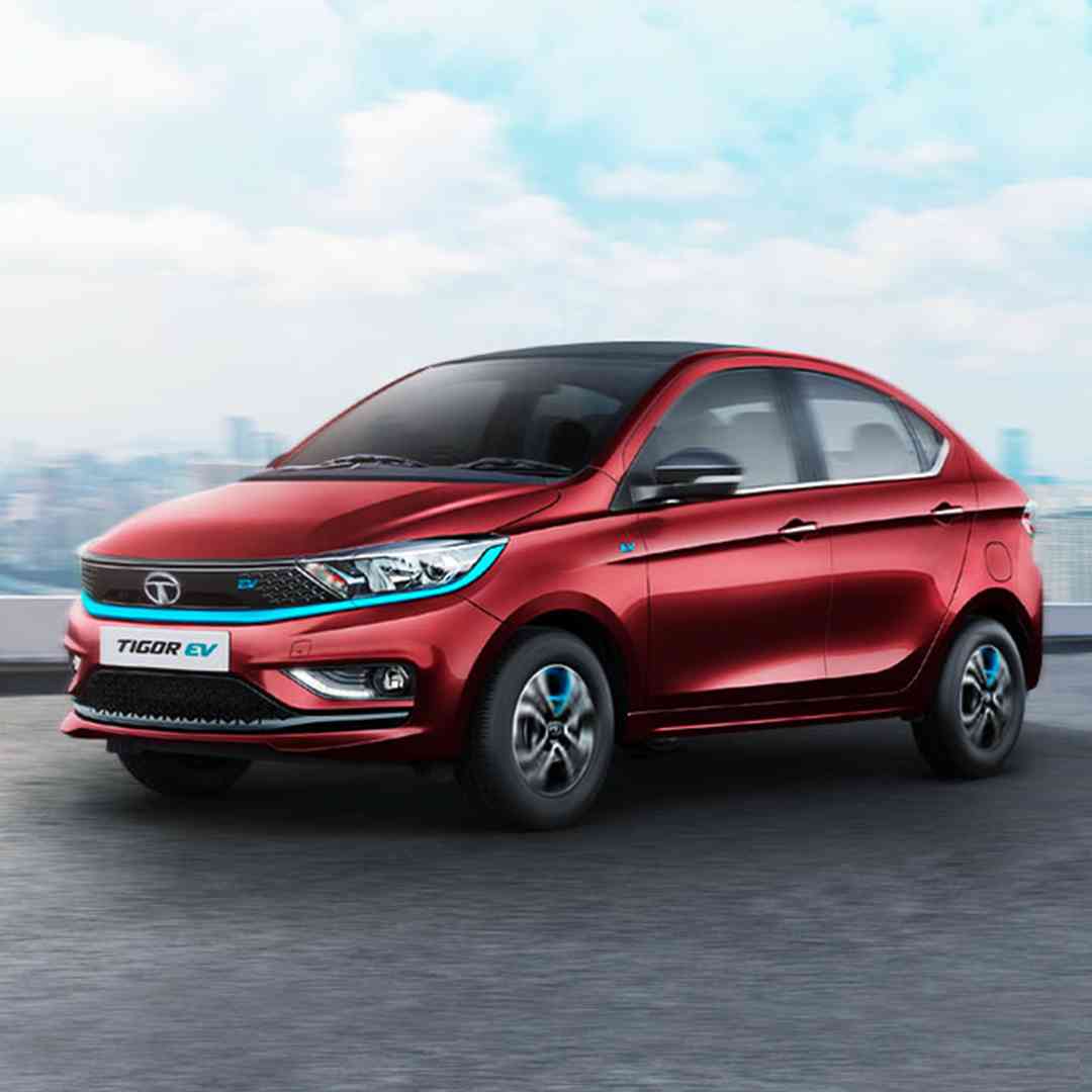 Explore Four-Wheeler EVs | DekhoEV